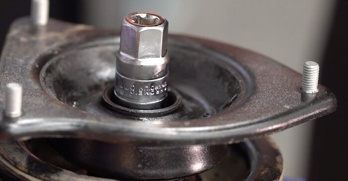 How to change front coil springs on Mini R50, R53 – replacement guide ...