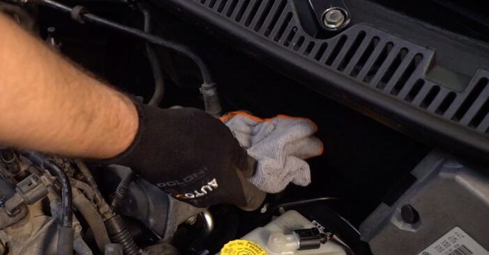 How to change spark plugs on VW Jetta IV (162, 163, AV3, AV2 ...