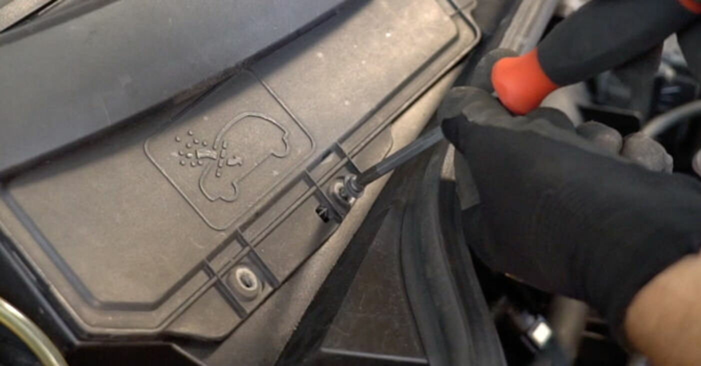 Anleitung: CITROËN DS4 Innenraumfilter wechseln - Anleitung und Video ...