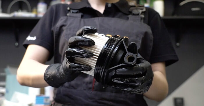 Comment changer : filtre à carburant sur PEUGEOT 308 SW I Van / Break ...