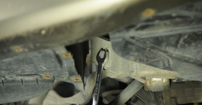 How to change front strut mount on BMW 6 Coupe (E63) – replacement guide