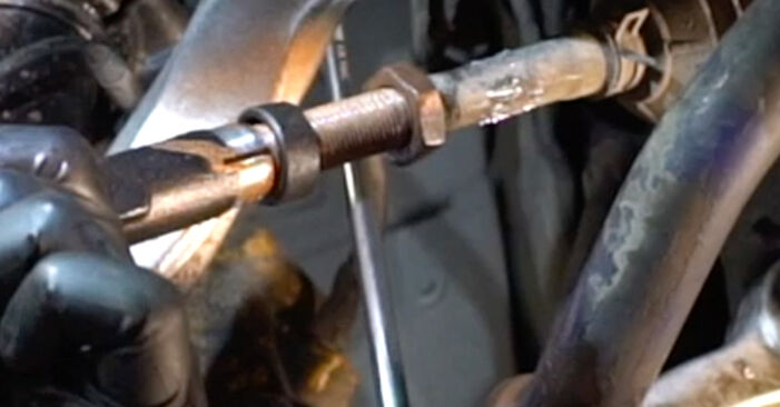 How to change track rod end on BMW 6 Coupe (E63) – replacement guide
