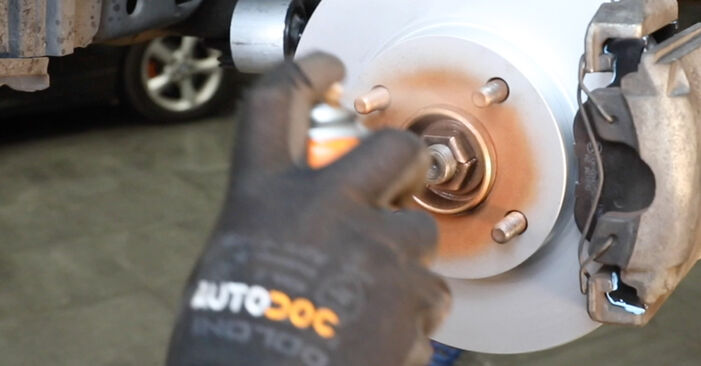 How to change track rod end on FORD Fiesta Mk5 Van – replacement guide ...