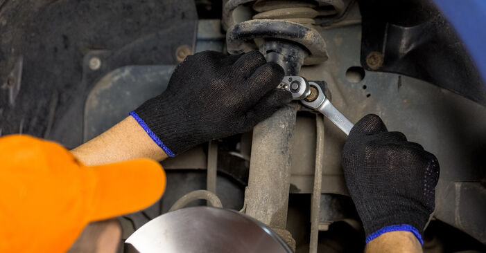 Anleitung: FORD Fusion Limousine (CD3) Domlager vorne wechseln ...