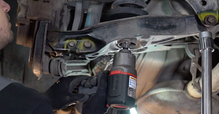 How to change rear coil springs on MERCEDES-BENZ C-Class Coupe (CL203 ...