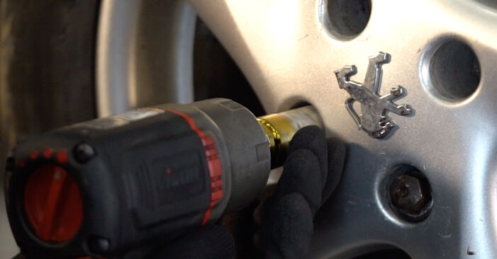 Comment changer : bras inférieur avant sur PEUGEOT 206 SW (2E/K ...