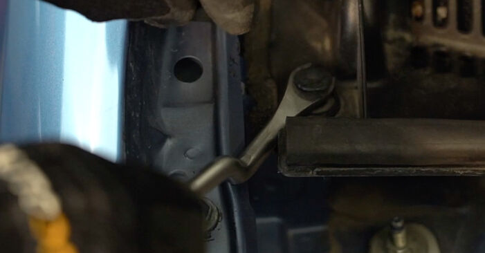 How to change spark plugs on TOYOTA Alphard / Vellfire (_H2 ...