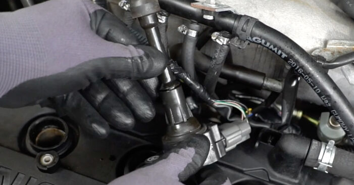 How to change spark plugs on NISSAN ALMERA Classic (B10) – replacement ...