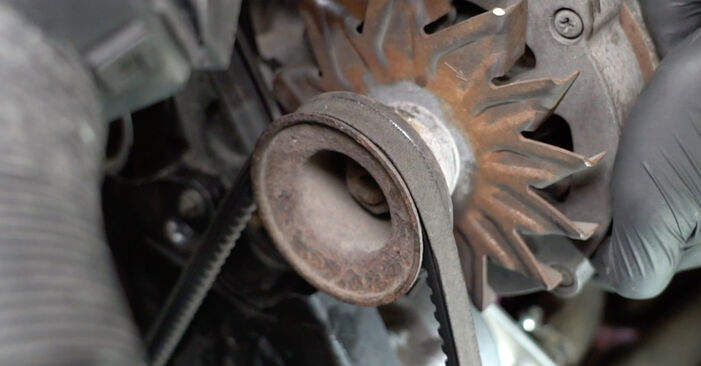 How to change water pump on VW Polo Variant (6V5) – replacement guide