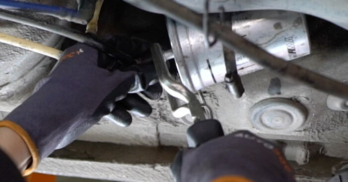 How to change fuel filter on SEAT Exeo ST (3R5) – replacement guide Exeo ST (3R5)