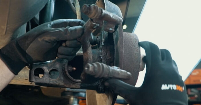 How to change rear wheel bearing on VW Transporter T3 Van – replacement ...