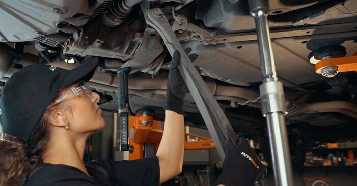 How to change rear suspension lower control arm on BMW 3 Convertible ...