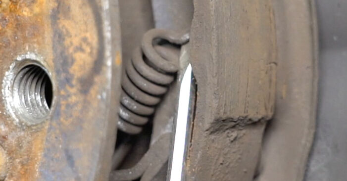 How to change handbrake shoe on MERCEDES-BENZ C-Class Saloon (W202 ...