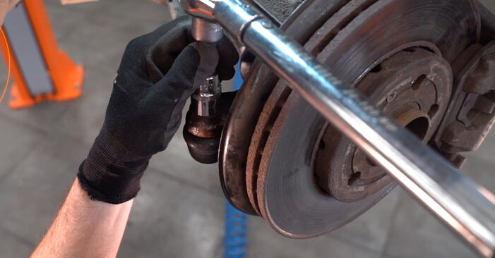 How to change track rod end on VW POLO VIVO Hatchback – replacement guide