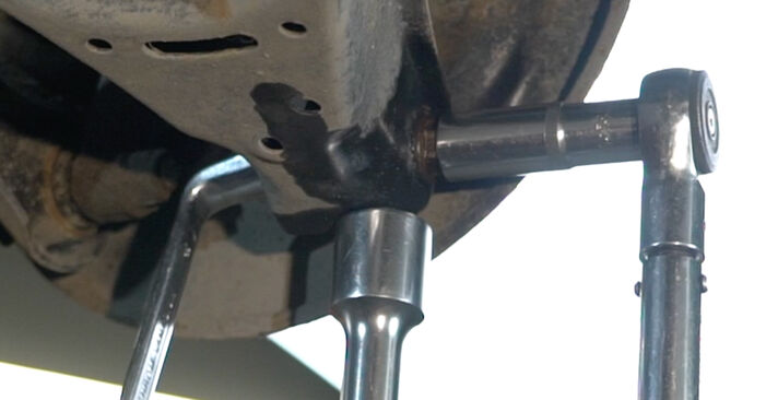 How to change rear coil springs on VW Golf VI Convertible (517 ...