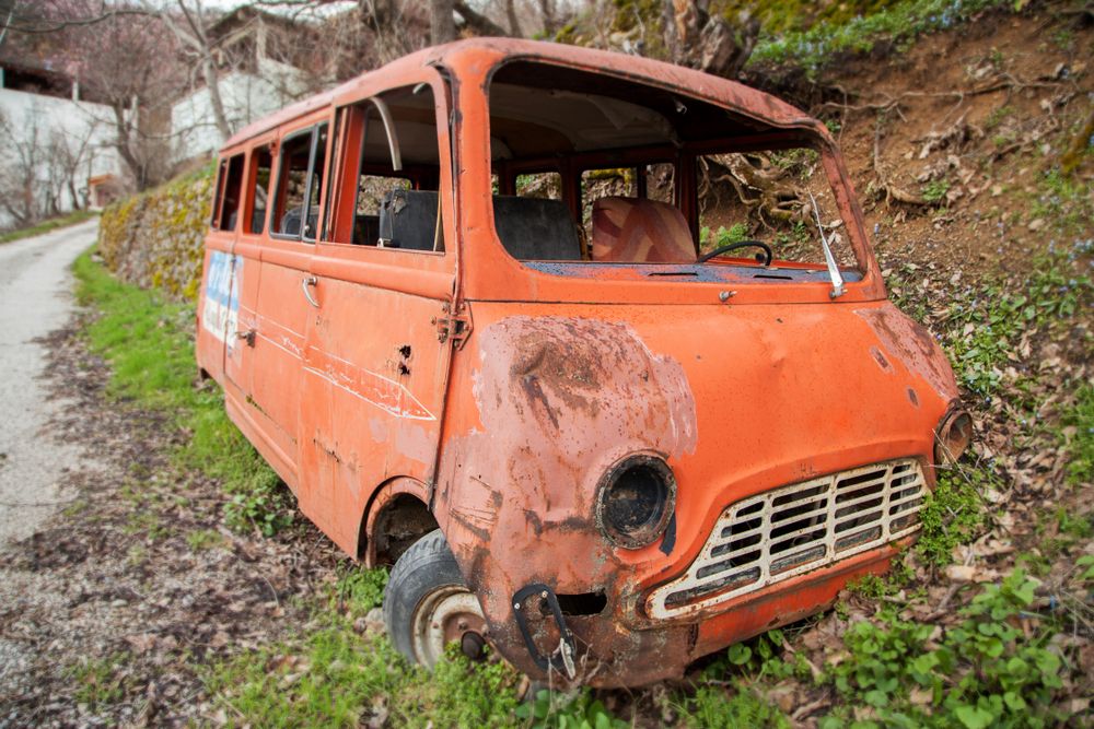 Shipping a Non-Running Vehicle | Inoperable Car Transport | ShipLux ...