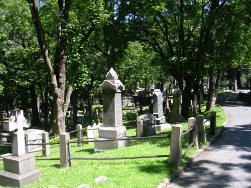 Trinity Cemetery and Mausoleum - CultureNow - Museum Without Walls