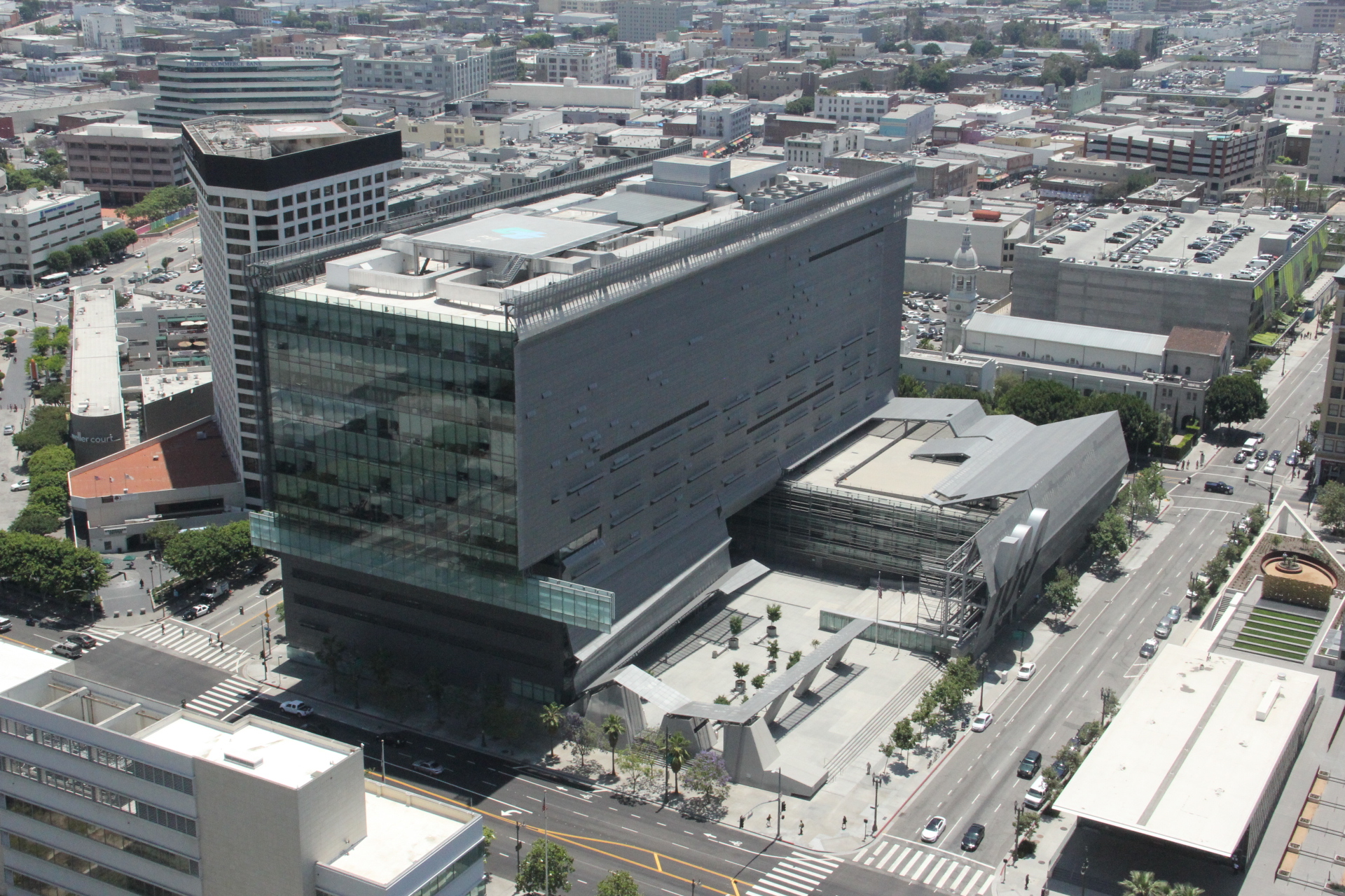 Caltrans District 7 Headquarters - CultureNow - Museum Without Walls