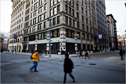 Brown Building - CultureNow - Museum Without Walls