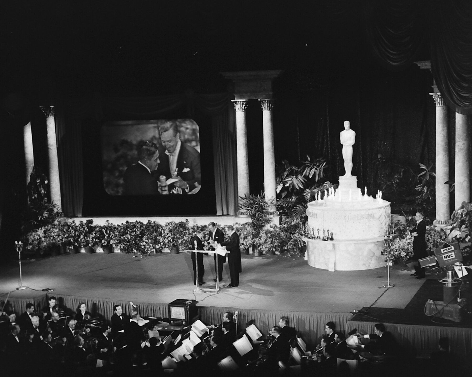 The 1st Academy Awards ceremony - CultureNow - Museum Without Walls