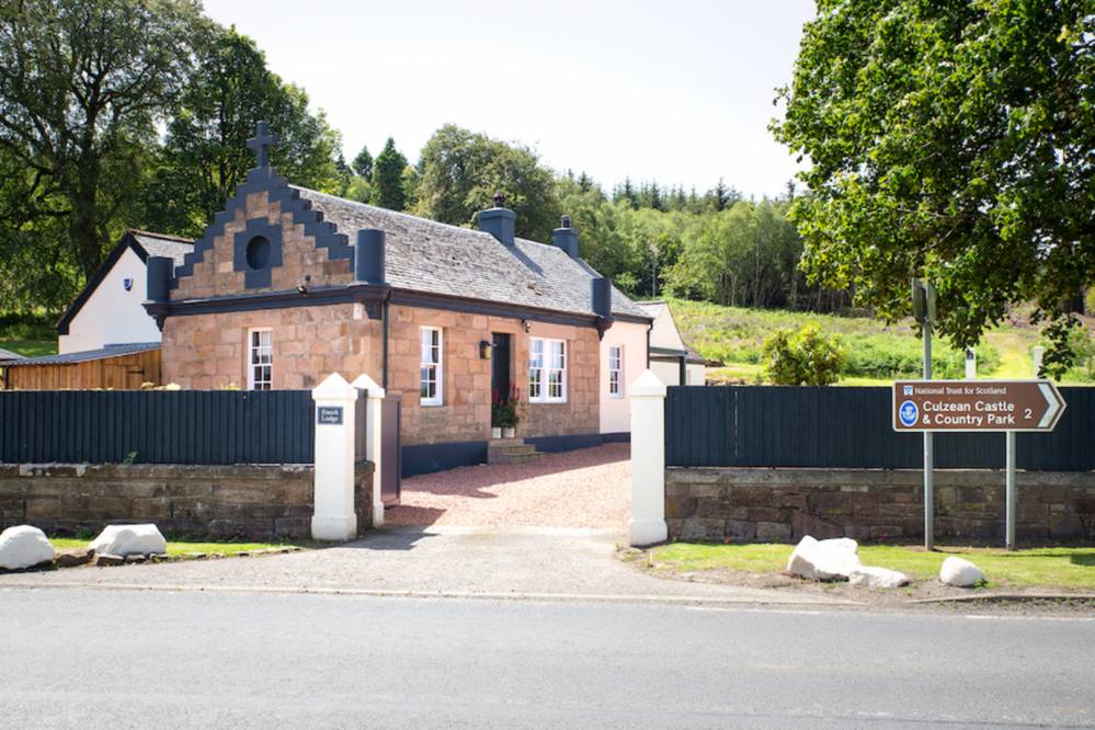 Enoch Lodge - Ayrshire and Arran