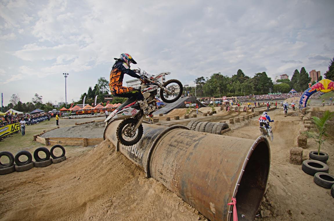 RD entra al circuito mundial de carreras oficiales de Enduro