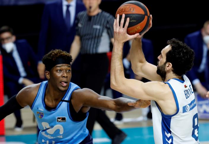 Ángel Delgado comparte el MVP latinoamericano de la jornada