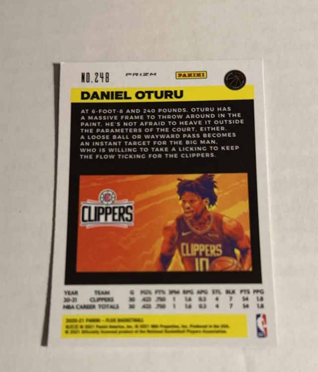 CollX: Scan sports cards to find out what they’re worth