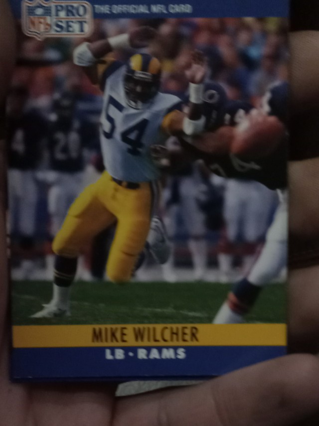 CollX: Scan sports cards to find out what they’re worth