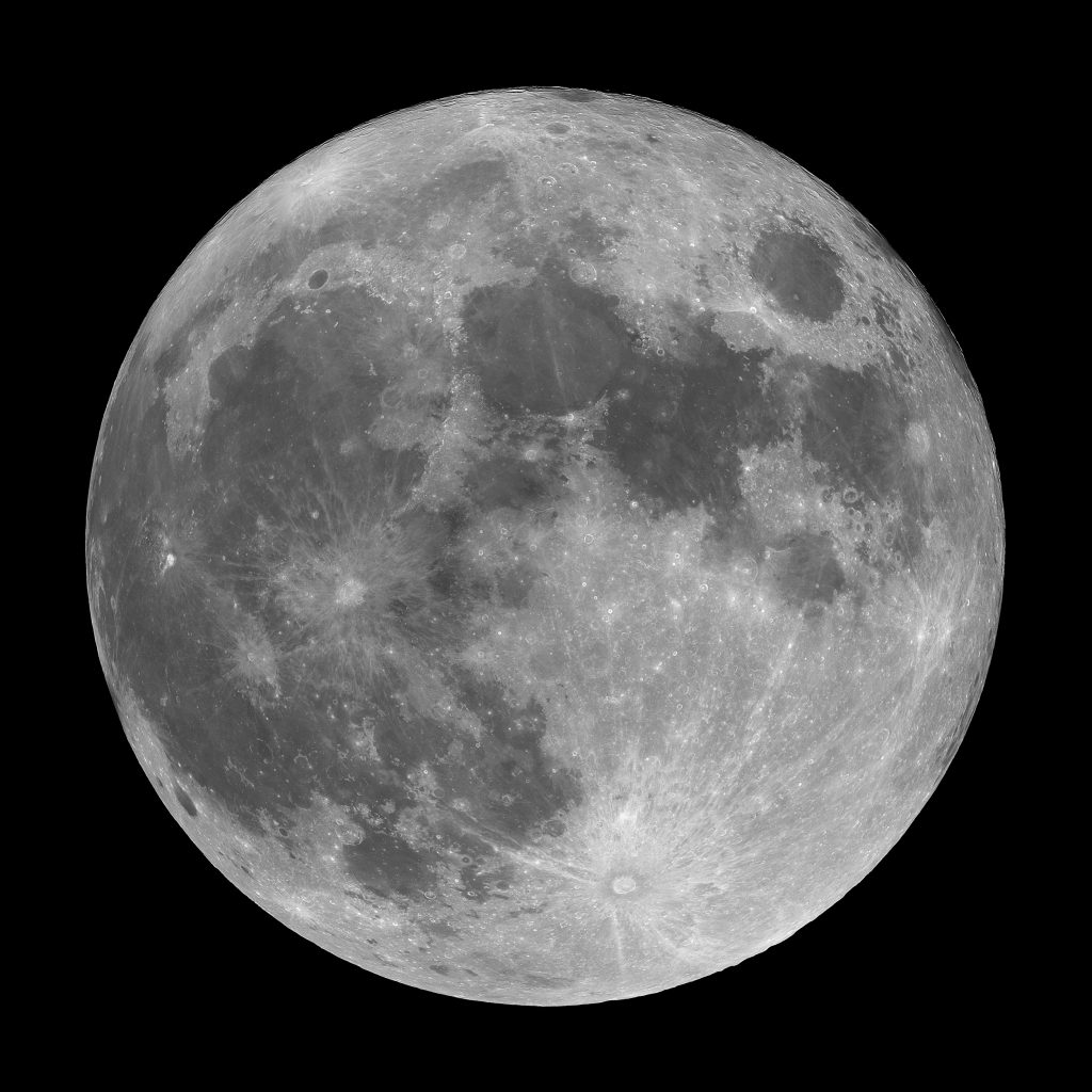 Celebrate the Apollo 11 Moon Landing with These Stellar Moon Shots