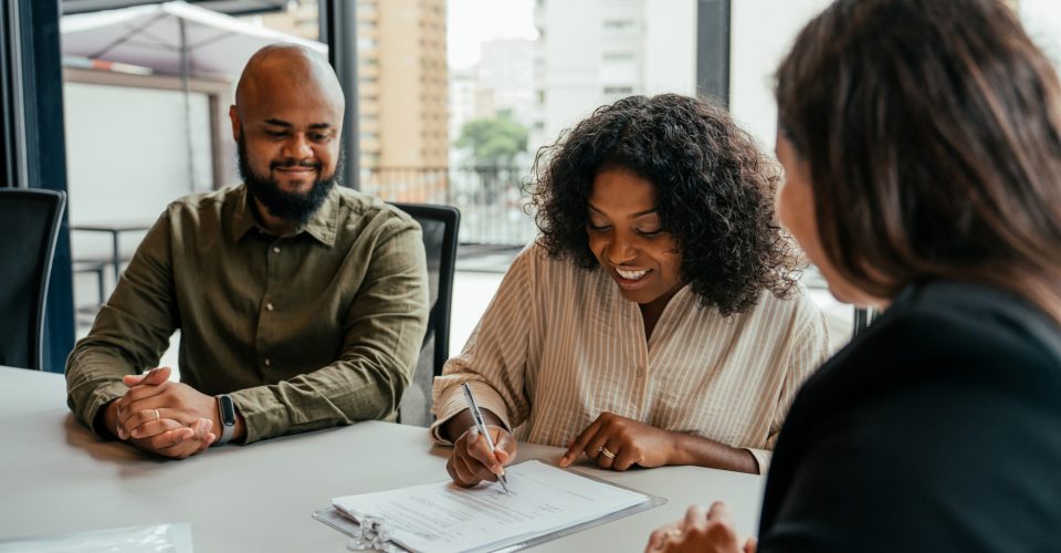 Reasons Home Closings Get Delayed (and How to Avoid Them)