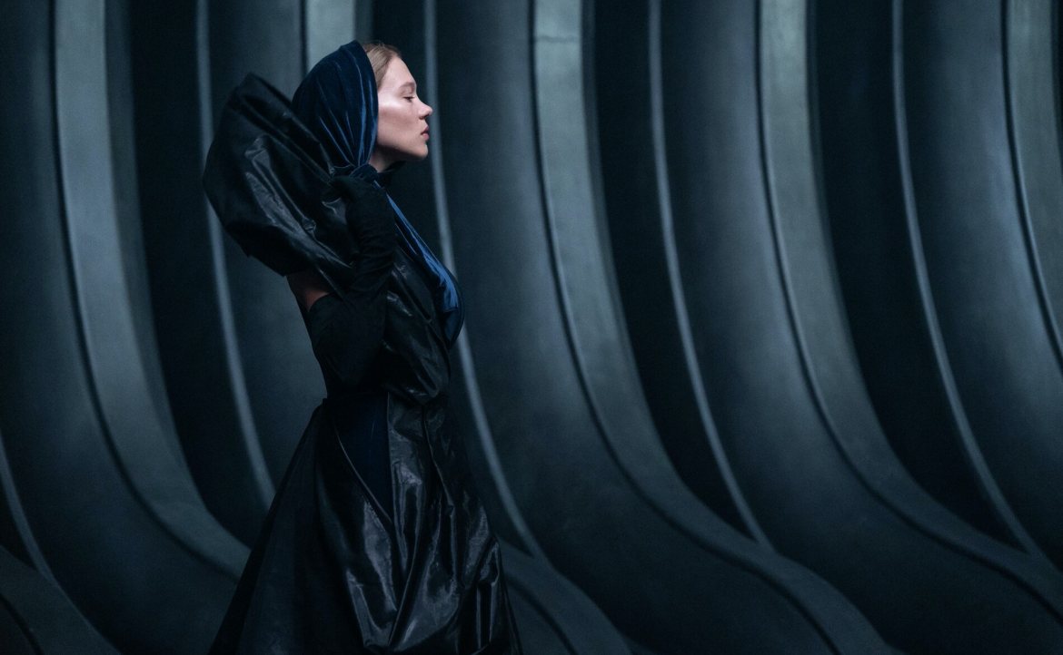 《沙丘》宇宙的時尚美學：叫好叫座的科幻史詩，透過服裝隱喻了什麼？｜涵柳／vintage vibe 時尚簡史｜換日線