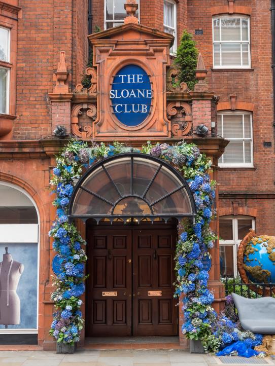 一窺倫敦頂級私人俱樂部，揭開英國上流社交場域的神秘面紗｜張婷雅／讀者投書｜換日線