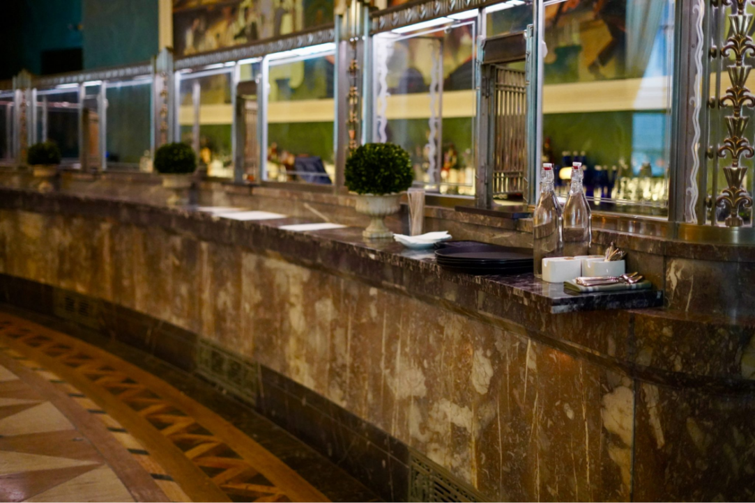 紐約沉浸式劇場新攻略：親身體驗《Life And Trust》，穿越鍍金時代來場「靈魂對賭」｜ANT／島嶼故事在柏林｜換日線