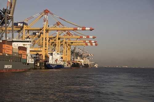 Container ship Labeled Image Dataset | images.cv