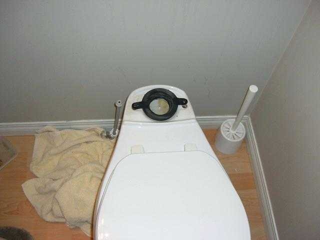 Toilet Labeled Image Dataset | images.cv