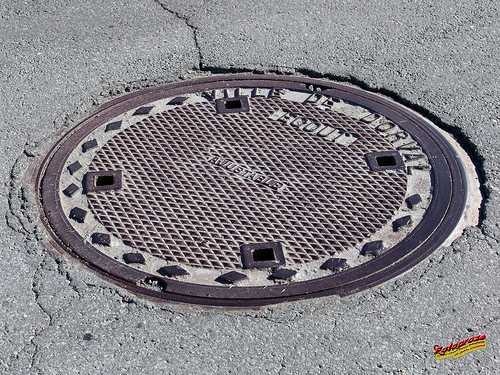 Manhole cover Labeled Image Dataset | images.cv