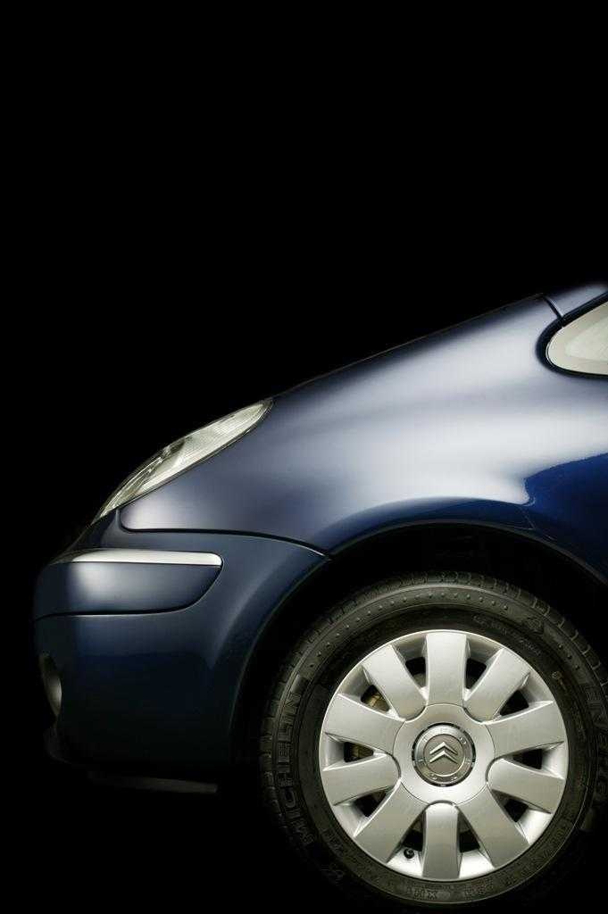 Car wheel Labeled Image Dataset | images.cv