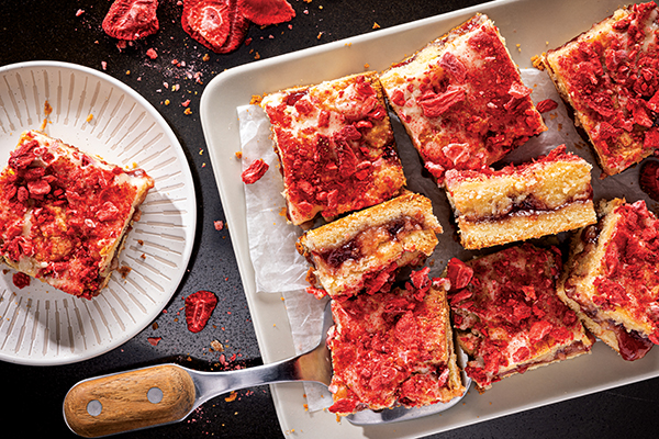 Strawberry Shortbread Bars Recipe | {{SiteName}} - Price Rite