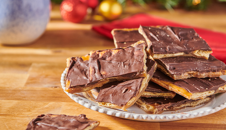 Christmas Cracker Bark | Save-On-Foods - Save-On-Foods