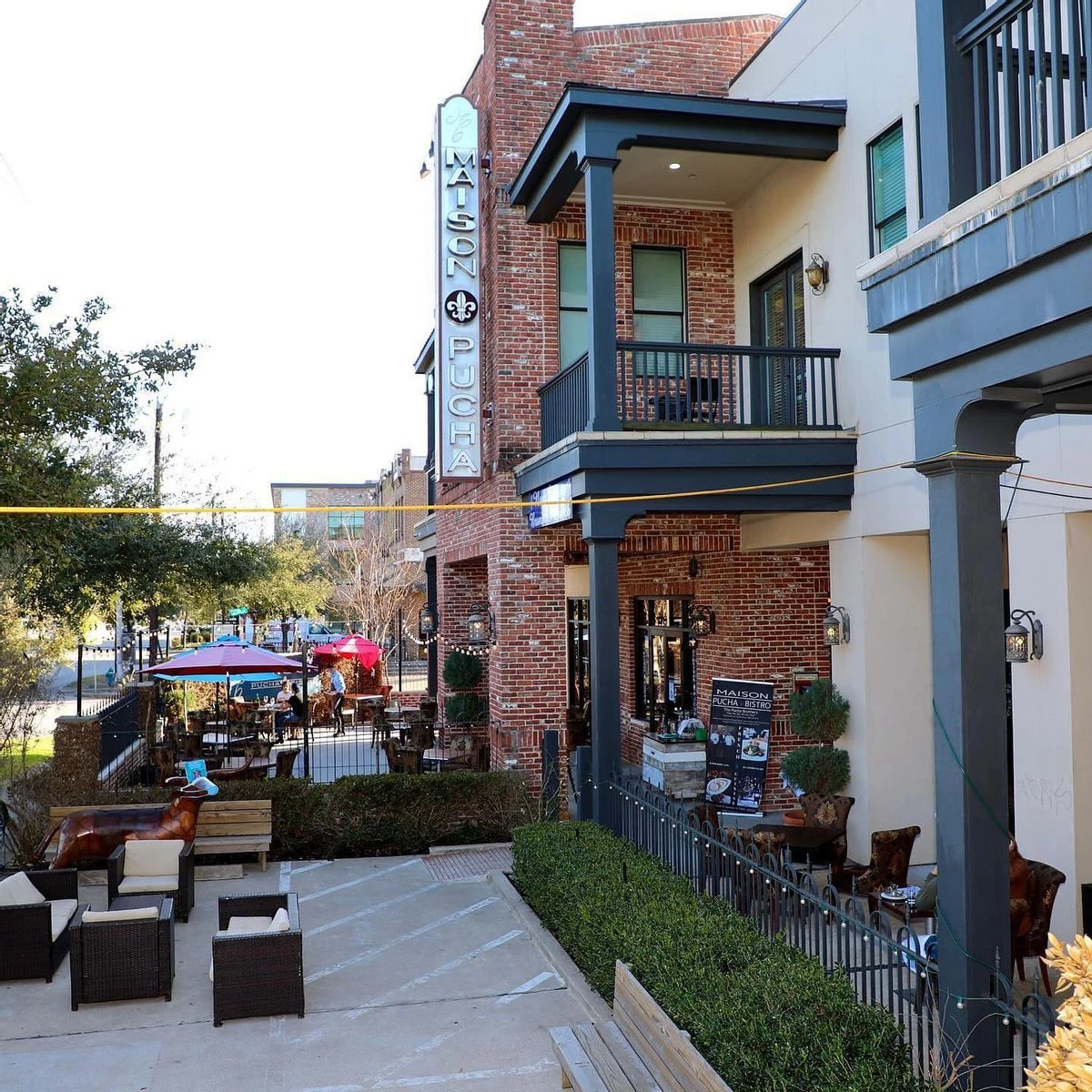 Maison Pucha Bistro