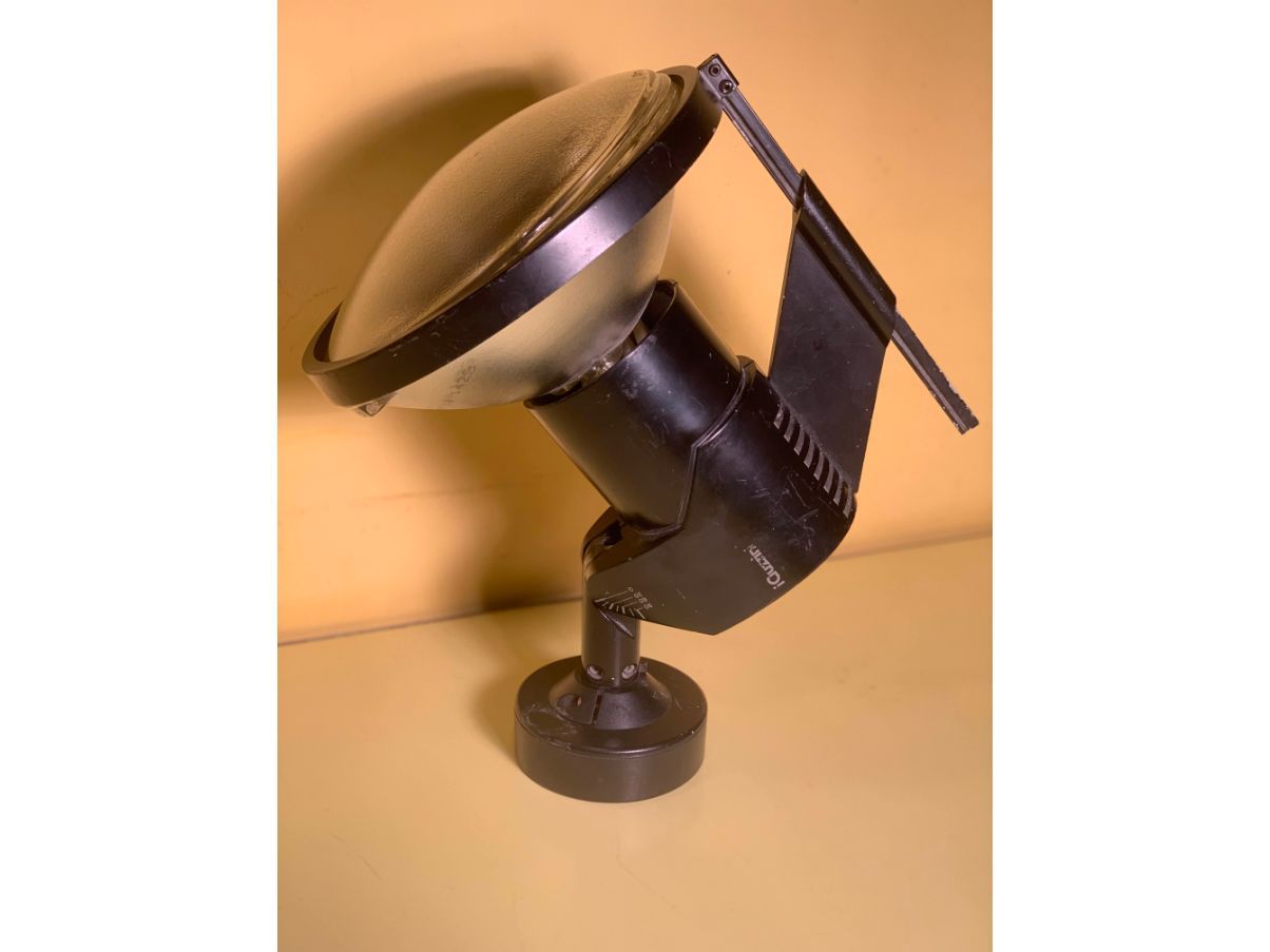 Vintage black spotlight (1970s), Guzzini | Deesup