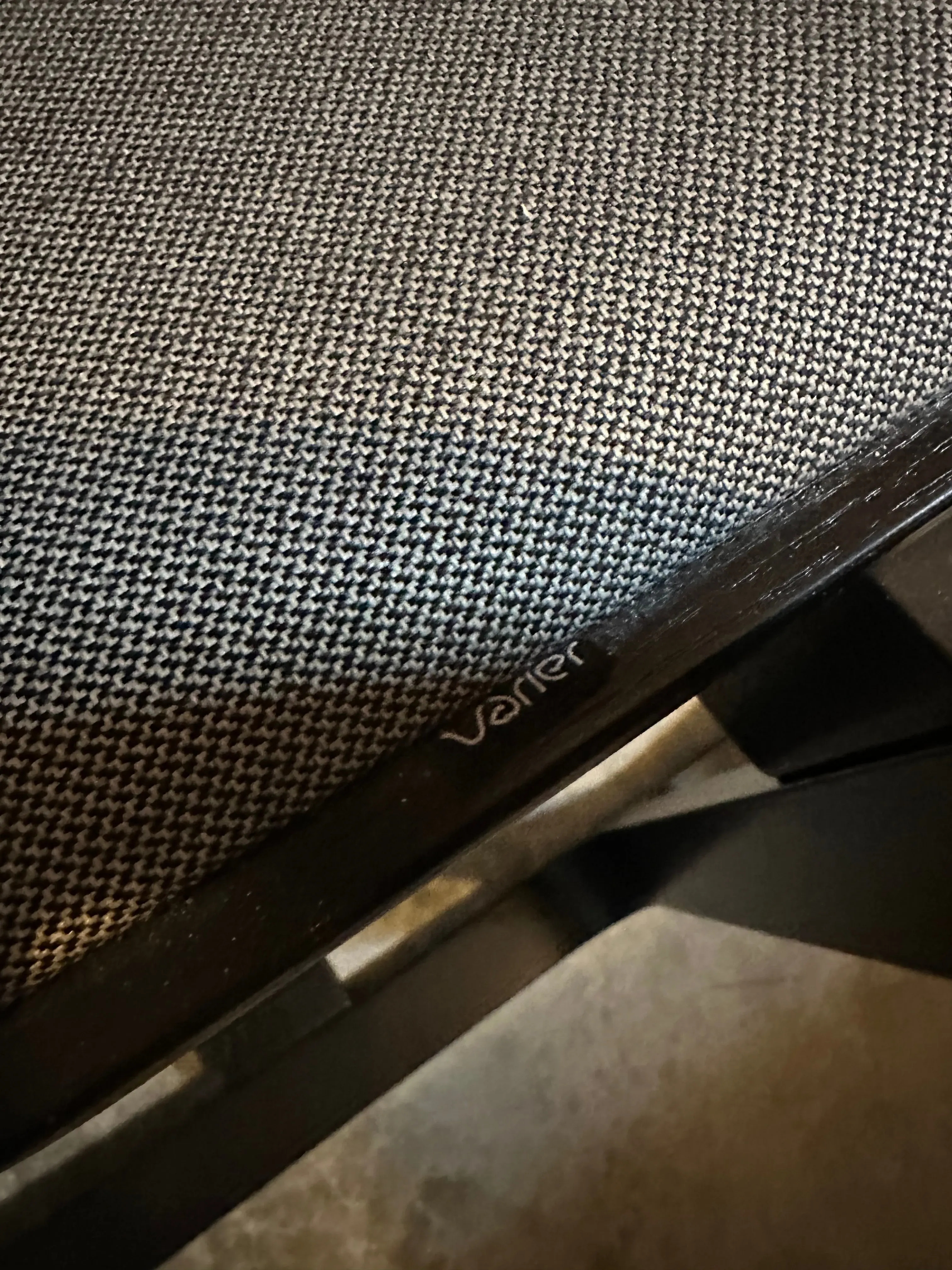 Chaise ergonomique Actulum en tissu, Varier | Deesup