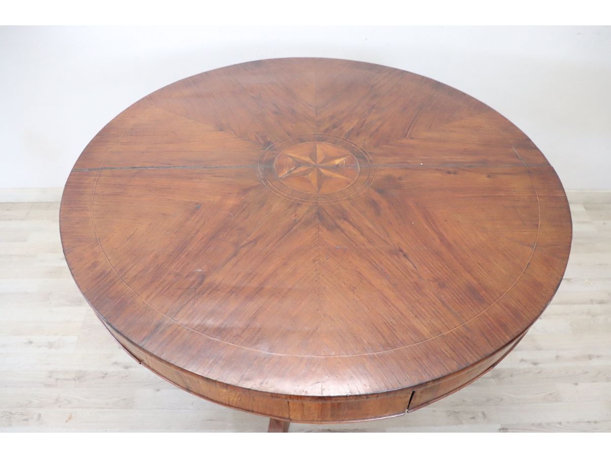 Vintage round table in walnut wood ('800), | Deesup