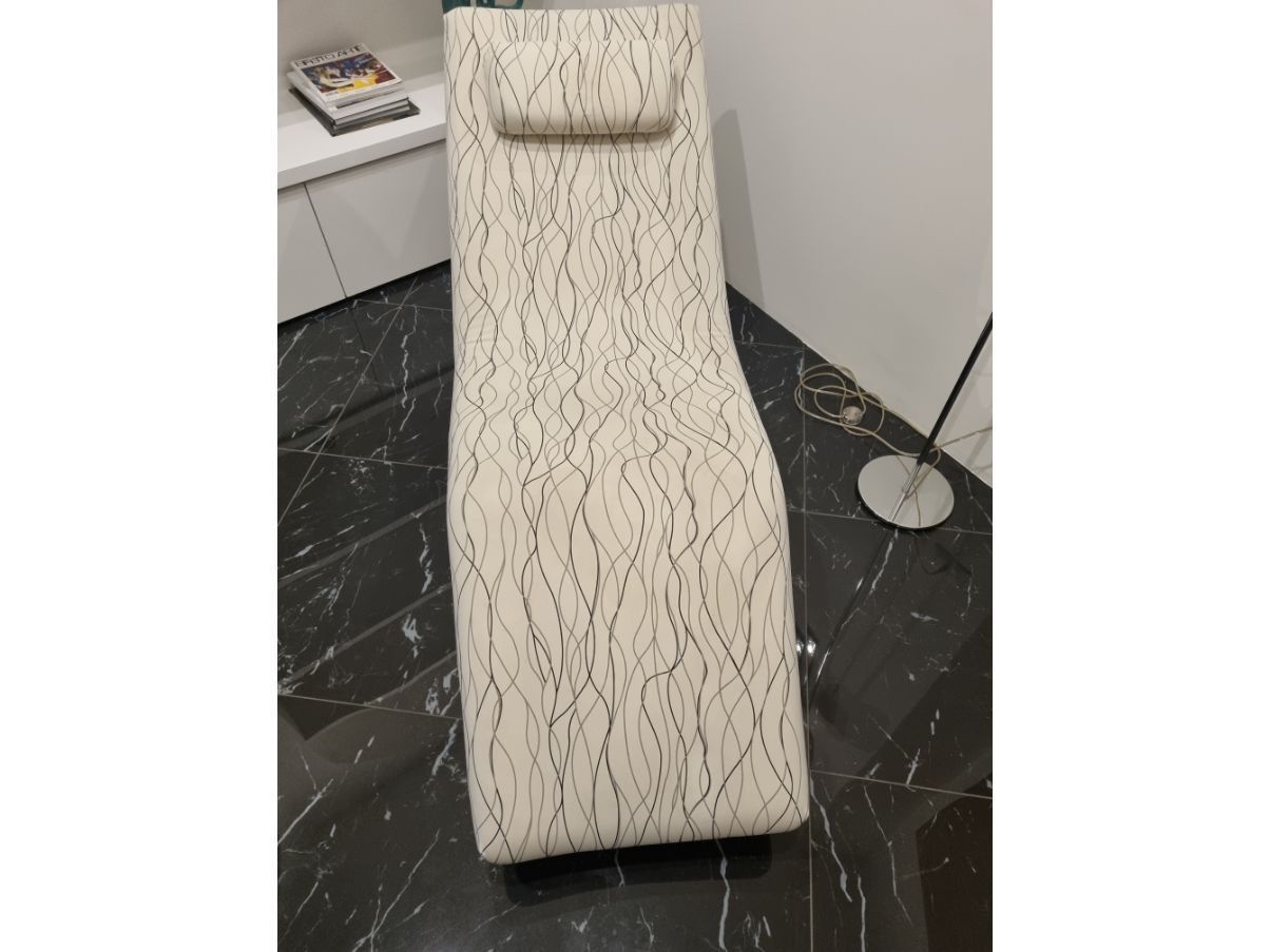 Chaise longue Kanji, Rossi di Albizzate | Deesup