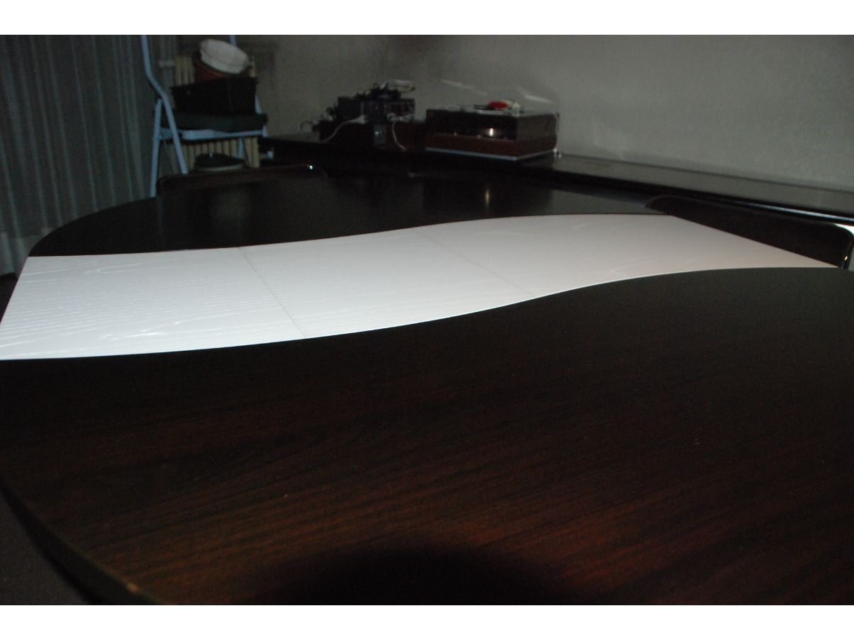 Esse round extensible table | Deesup