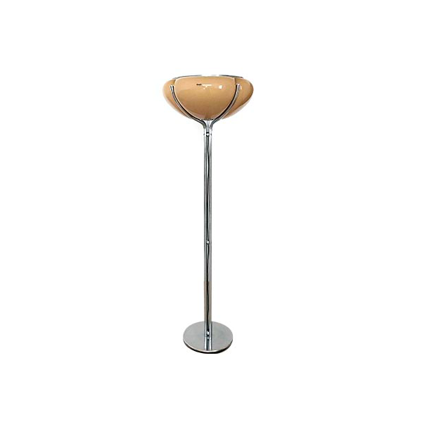 Lampada da terra Quadrifoglio di Gae Aulenti, Guzzini | Deesup Lampada da terra Quadrifoglio di Gae Aulenti, Guzzini | Deesup