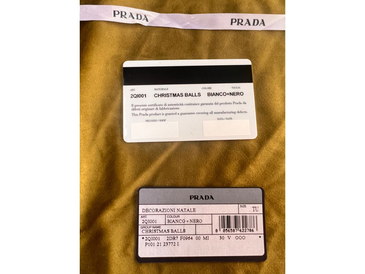 Set of 4 black and white balls, Fratelli Prada | Deesup