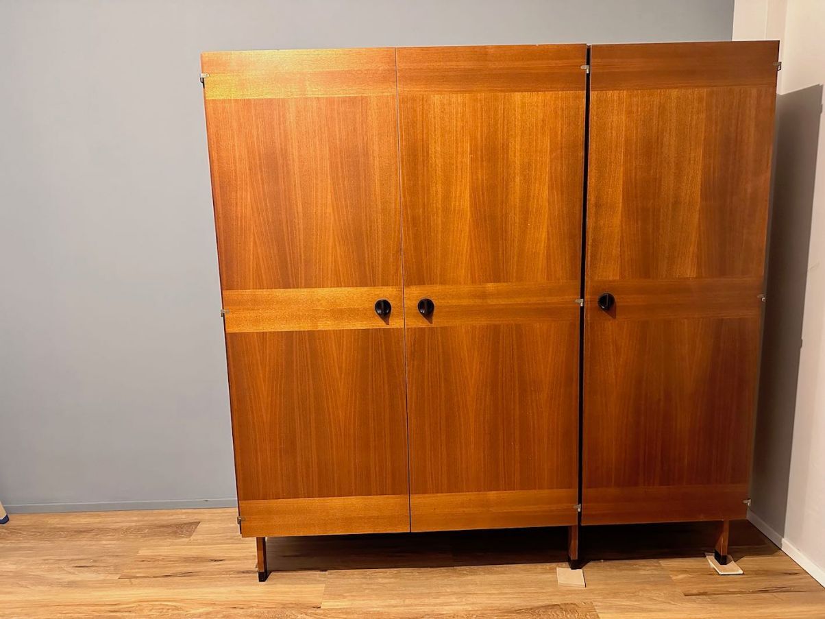 Vintage wardrobe (1960s), | Deesup