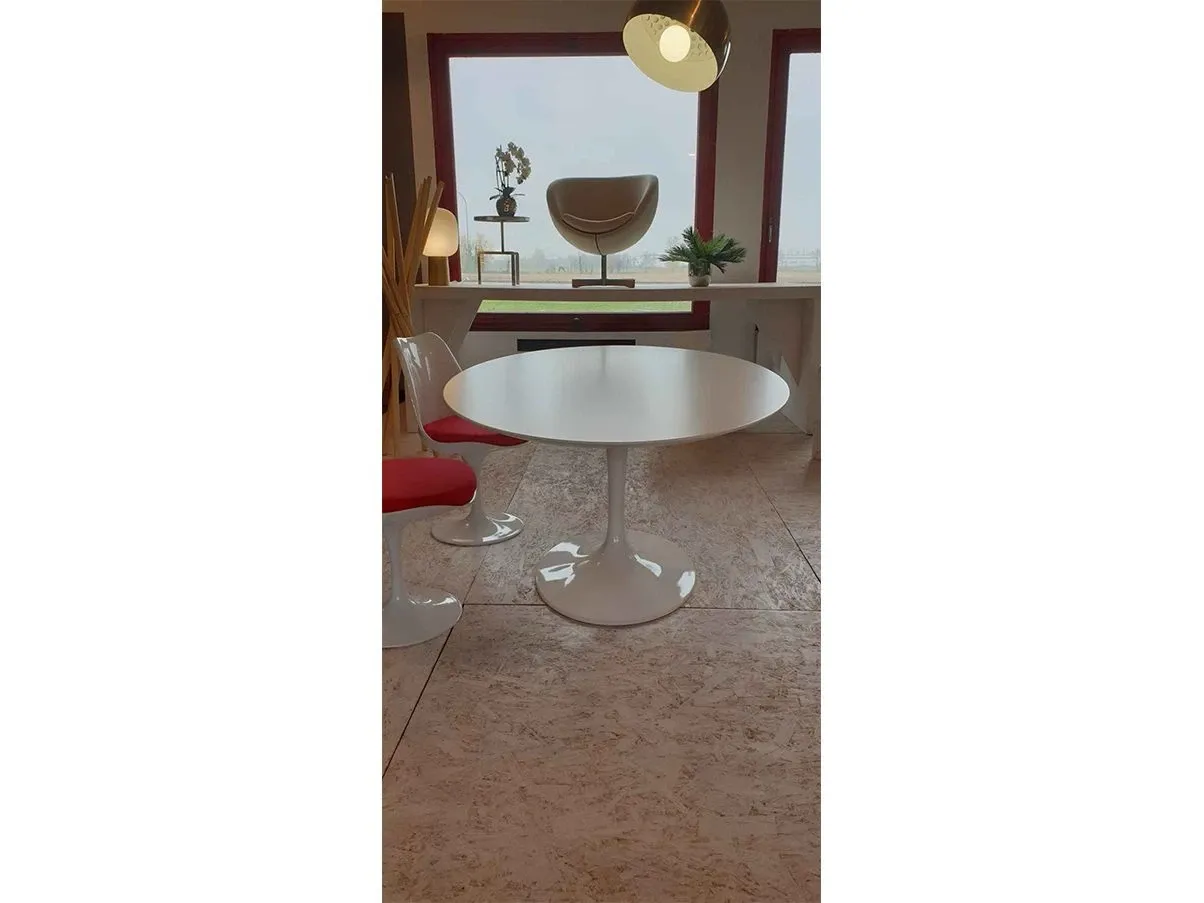 Tavolo ovale in laminato e metallo (bianco), Sigerico | Deesup Tavolo ovale in laminato e metallo (bianco), Sigerico | Deesup